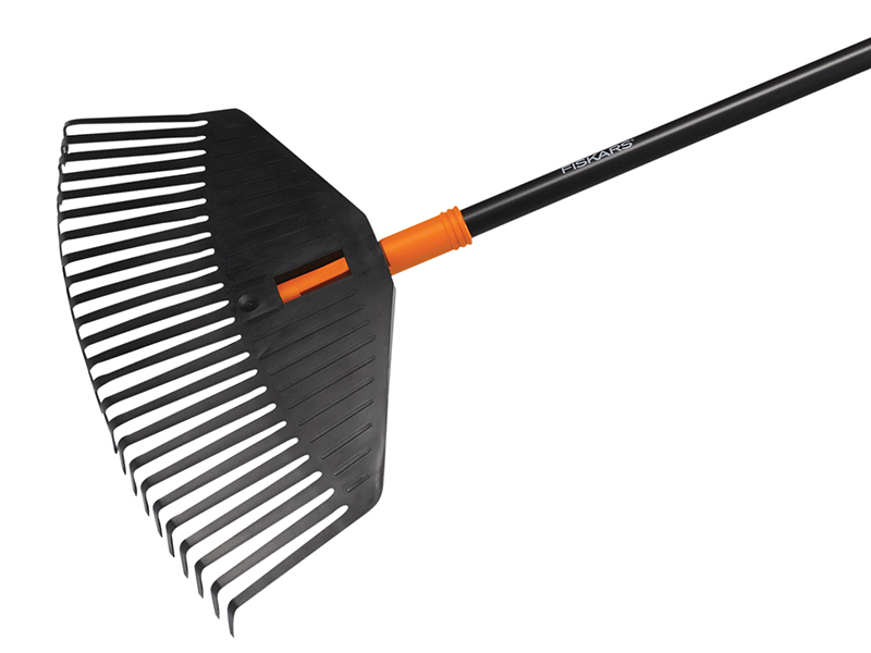 Garden Tools :: Lawn & Hedge Care :: Lawn & Leaf Rakes :: Fiskars ...