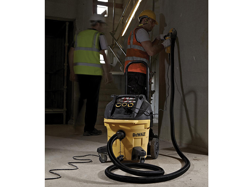 Power Tools :: Vacuums :: Wet & Dry Vacuums :: DeWALT - DWV902M M-Class ...
